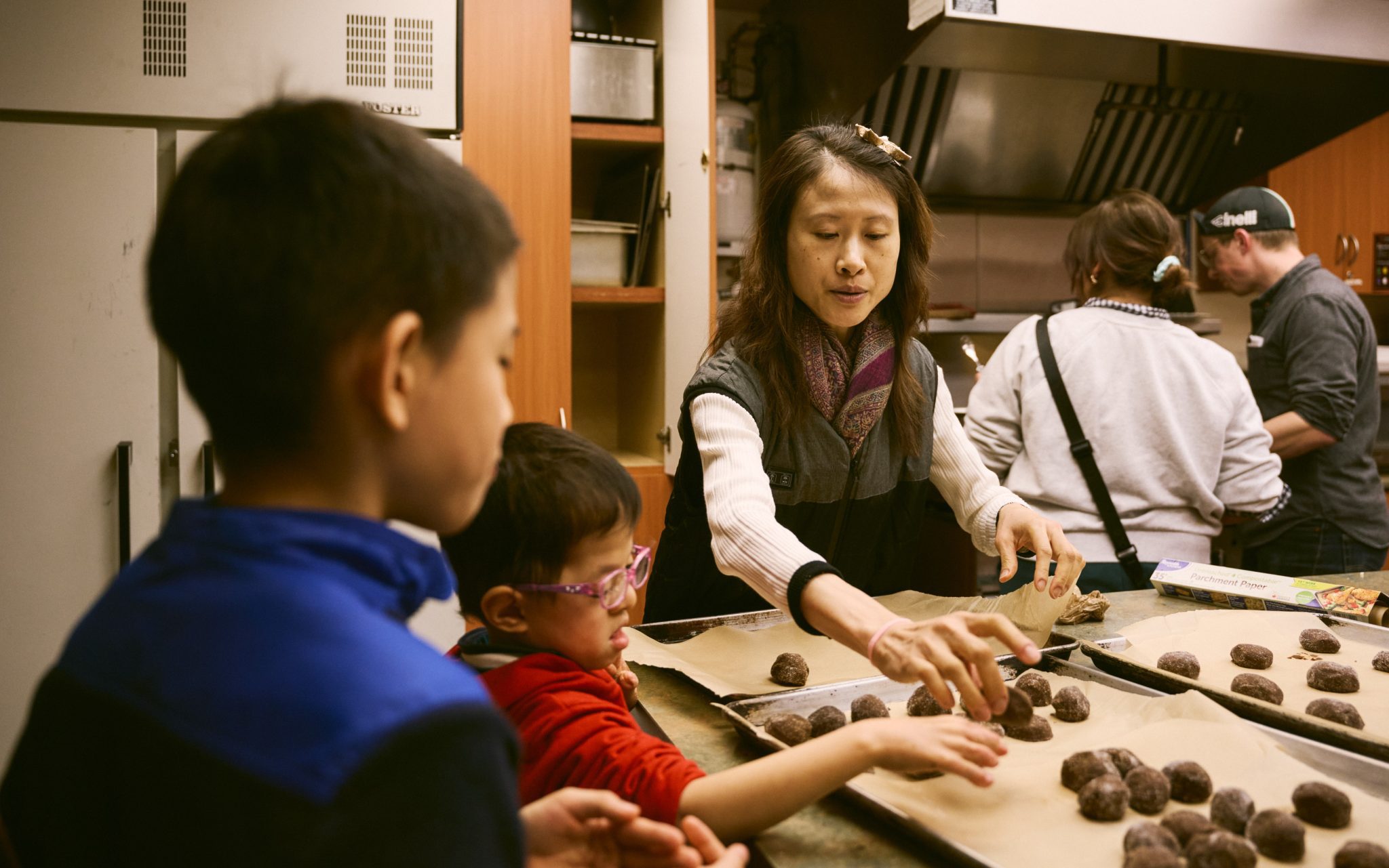 Family bonding through food at CNH - Collingwood Neighbourhood House